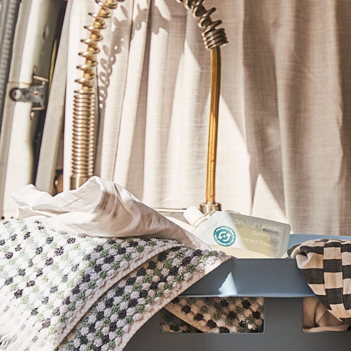Sustainable travel hacks: How to keep clothes clean and smelling fresh ...